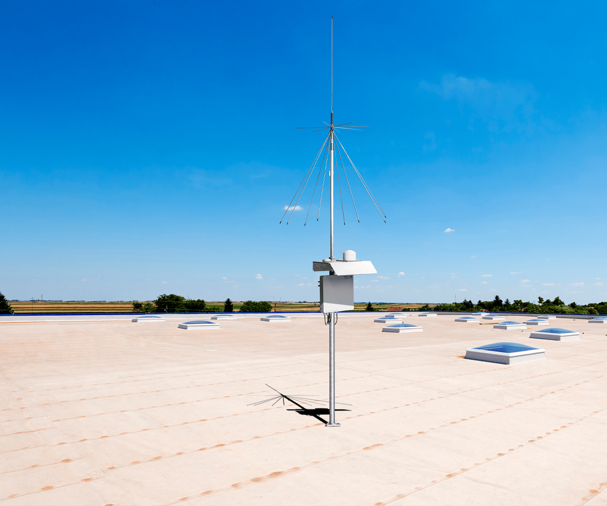 Model 640-DSC - COMMTECH